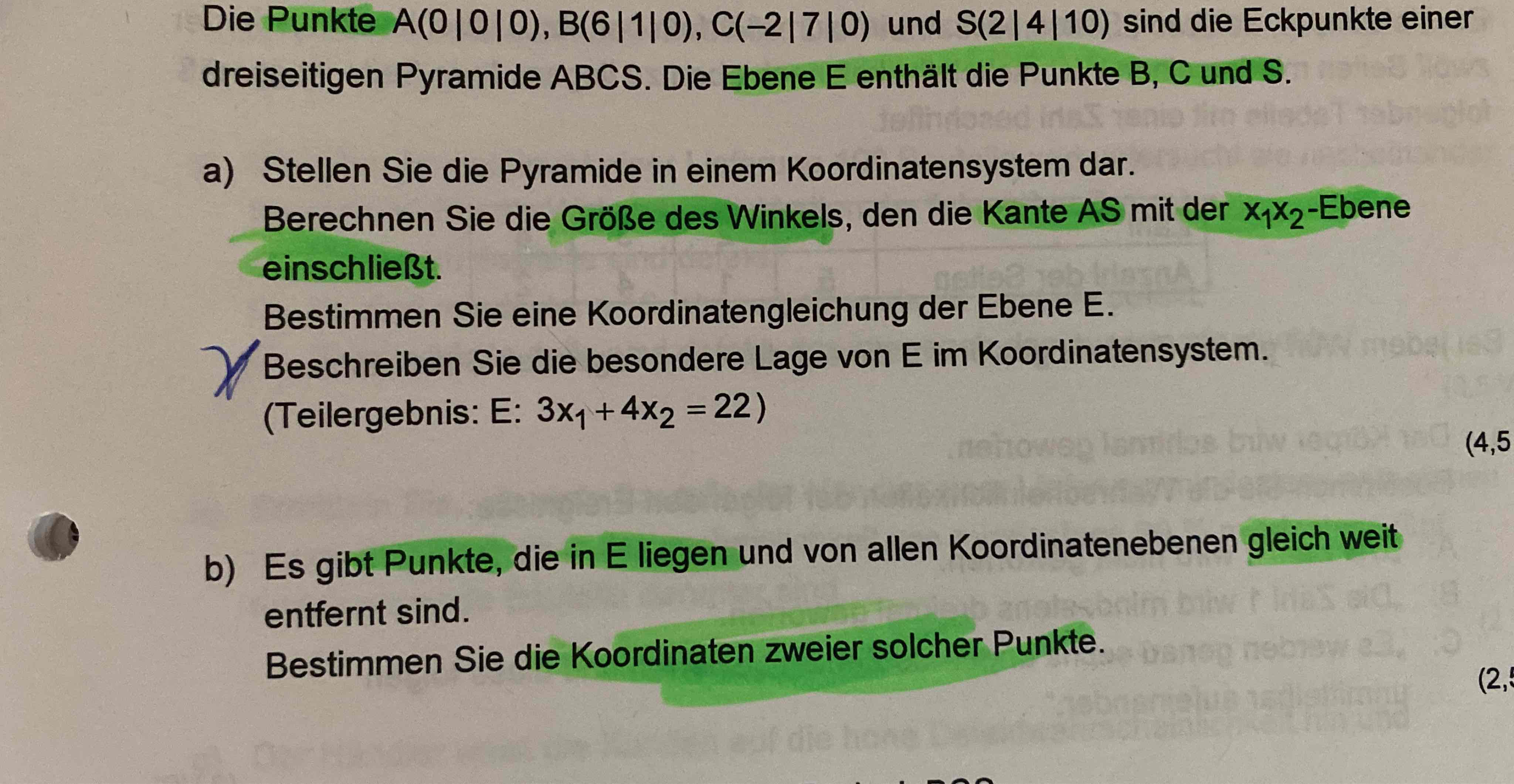 www.mathefragen.de - Punkte in Ebene bestimmen die von allen Koordinatenebenen gleich weit ...